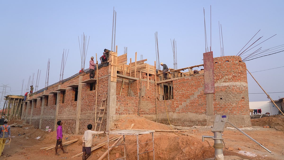 Dead body sent in box to under-construction Andhra house; Rs 1.3 crore ...