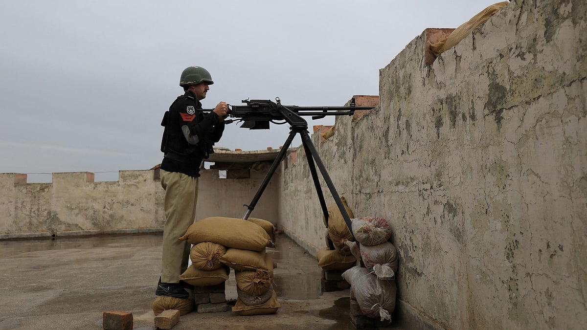 2 policemen shot dead by TTP-affiliated terrorists in Pakistan