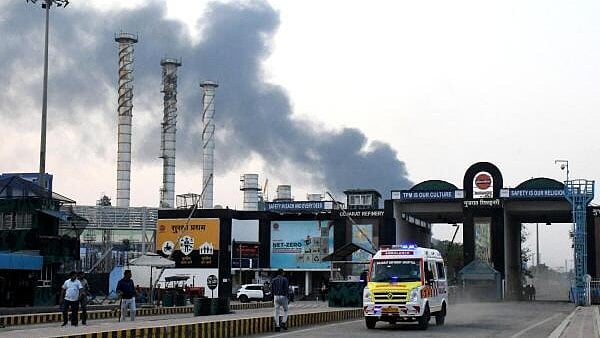 Fire breaks out at IOC refinery in Gujarat's Vadodara, brought under ...