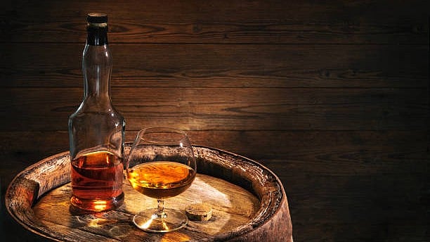 Thai influencer dies after chugging two bottles of whisky to win around ...