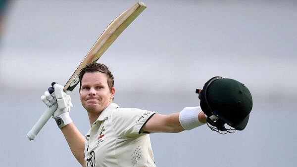 Smith joins 10,000-run club, Khawaja also hits hundred in Galle