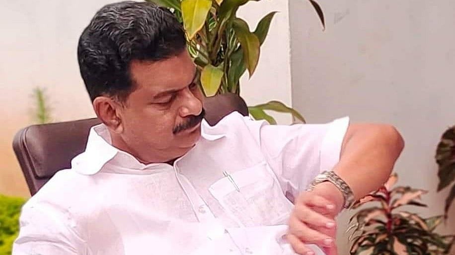 P V Anvar quits Kerala MLA post after joining TMC; announces support to ...