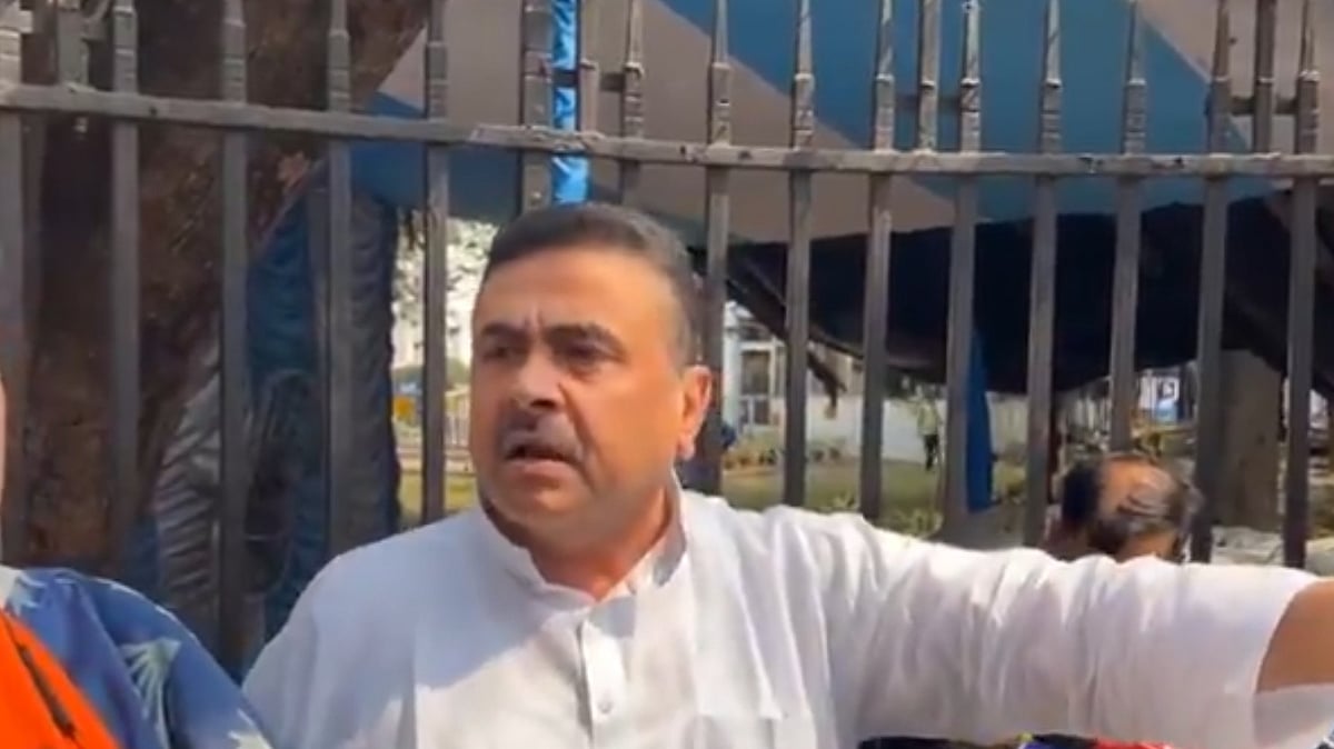 Bengal BJP MLAs stage sit-in on Assembly premises against Mamata ...