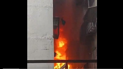 Fire breaks out at Surat textile market for second time in less than 24 ...