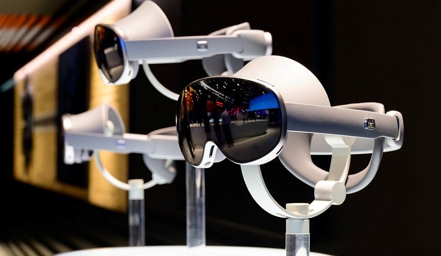 Samsung Galaxy Event: New Mixed Reality Headgear Launch