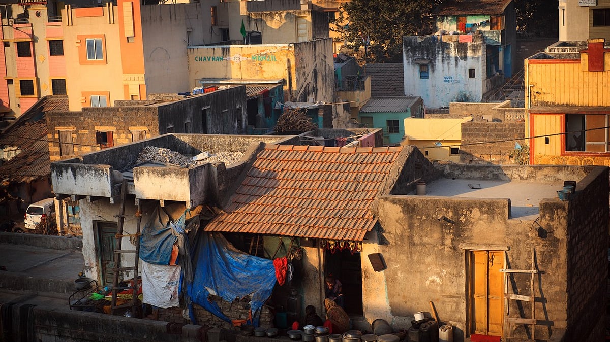 Gujarat slums get 'cool roofs' to combat extreme heat