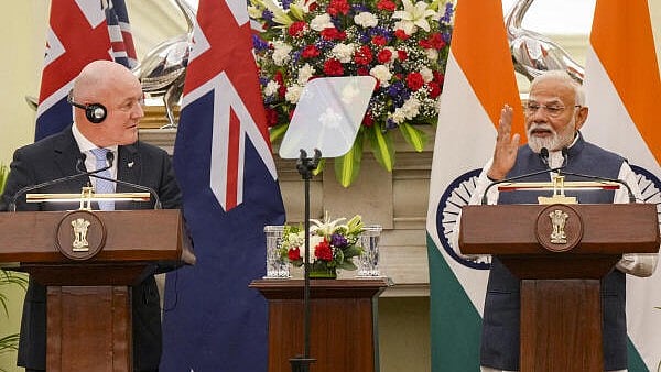 India, New Zealand ink defence pact; PM Modi flags concerns over 'anti ...