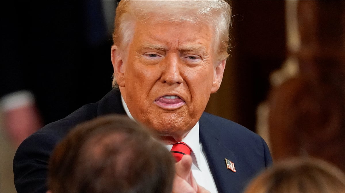 Trump urges Supreme Court to curtail judges' ability to issue ...