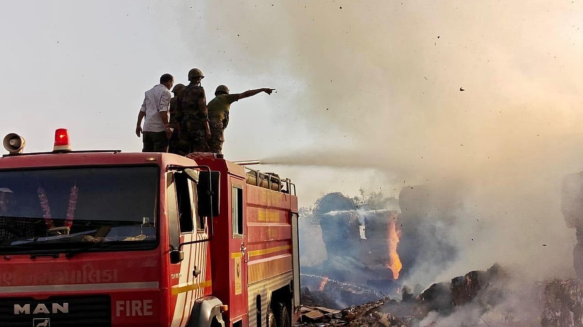 Fire breaks out at paper mill in Gujarat, Army joins firefighting operation
