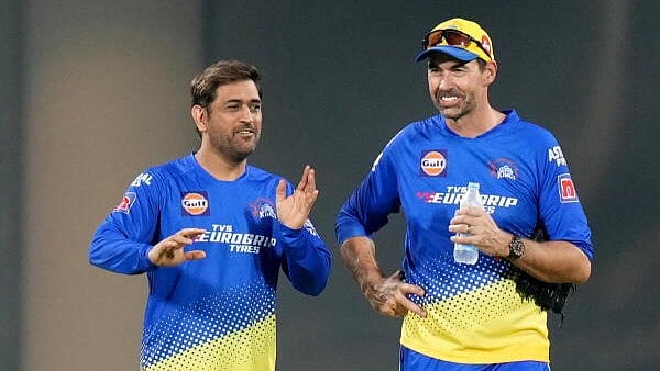 IPL 2025: CSK Coach Stephen Fleming Talks Dhoni's Role Amid Team Struggles