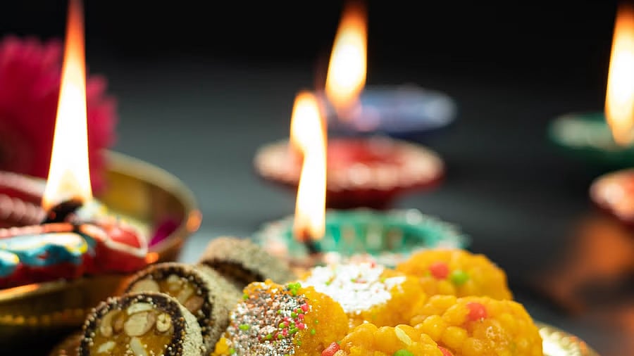 Gold Crown Stolen from Thawe Temple in Bihar’s Gopalganj