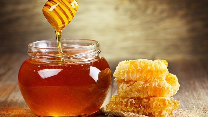 'Honey villages & parks': Maharashtra government working on ‘honey tourism’