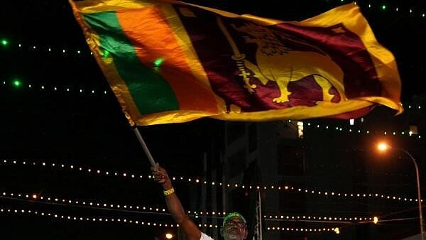 Sacred Buddha tooth relic displayed in Sri Lanka after 16 years