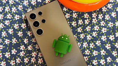 Samsung starts selling refurbished Galaxy phones amid chip price surge ...