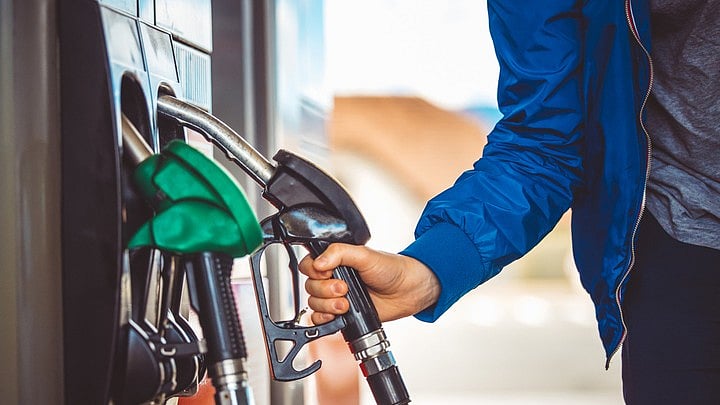 Diesel Demand Growth Hits Lowest Level Since Pandemic Amid EV Shift
