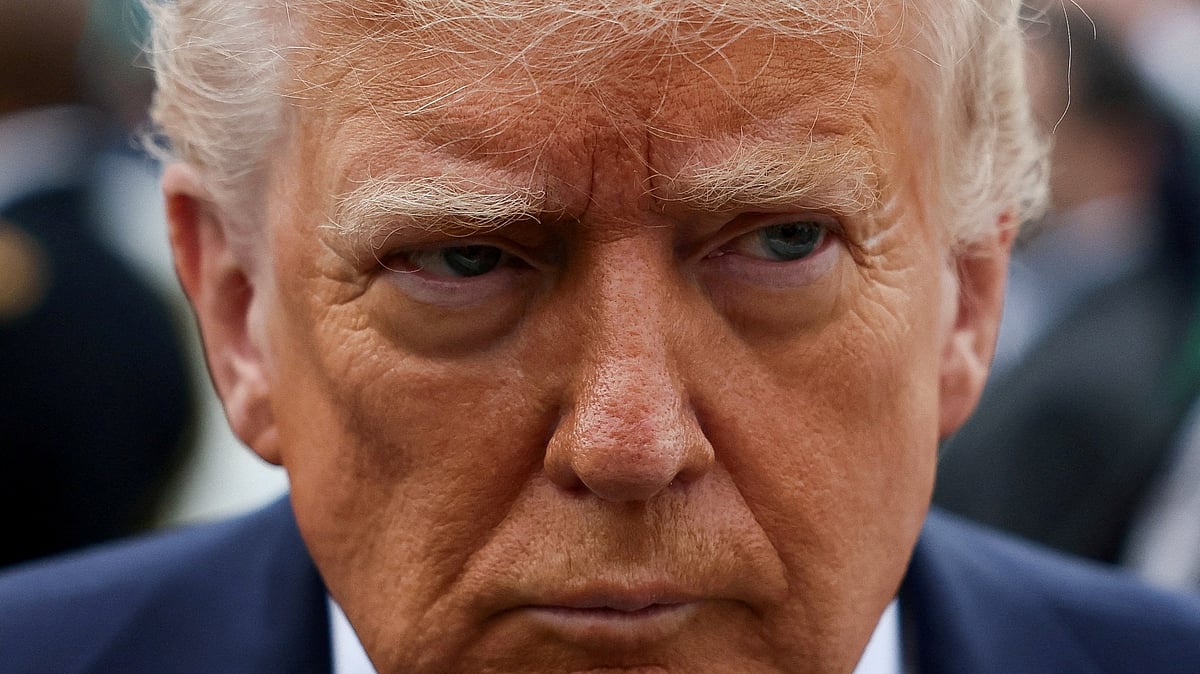 Trump to Meet Walmart, Target Executives Amid Tariff Concerns