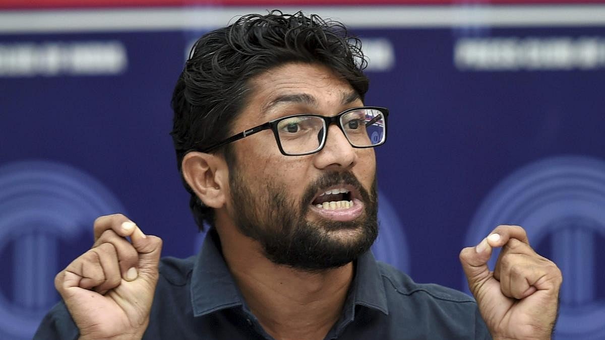 Gujarat Congress Workers Rally Behind Jignesh Mevani Amid Police Row