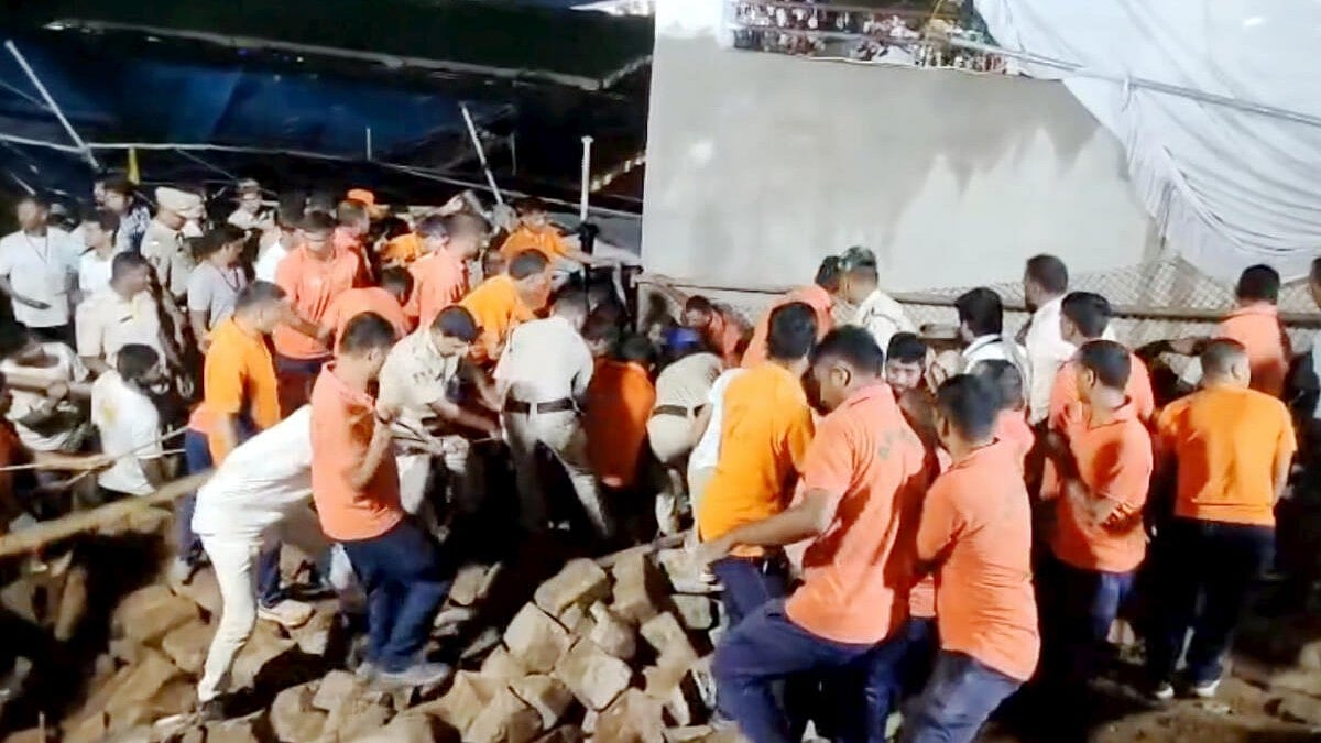 Andhra Temple Tragedy: 7 Killed in Wall Collapse at Simhachalam Shrine