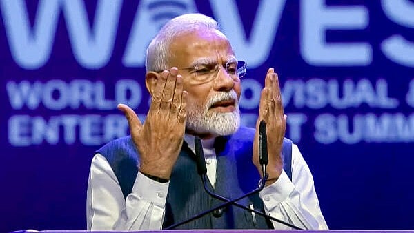 PM Modi at WAVES: Focus on creative responsibility as Orange Economy ...