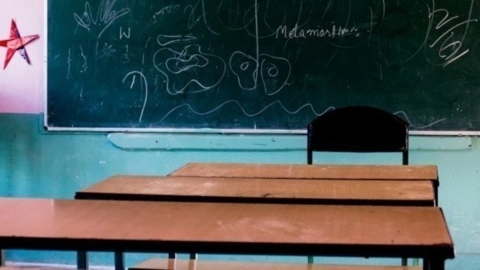 School Memories: Back to the Old School Alumni Nostalgia