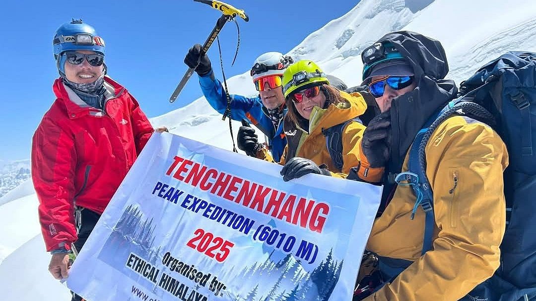 Sikkim Mountaineering: Three German Climbers Conquer Mt Tenchenkhang ...