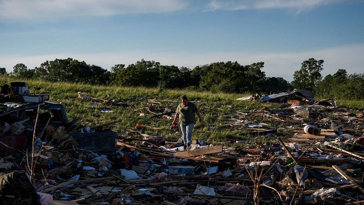 US Tornado Tragedy: 27 Killed as Deadly Storms Devastate Central States