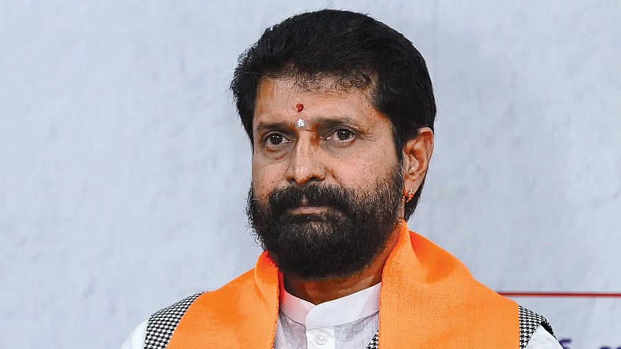 Supreme Court stays proceedings in FIR against BJP leader C T Ravi for ...