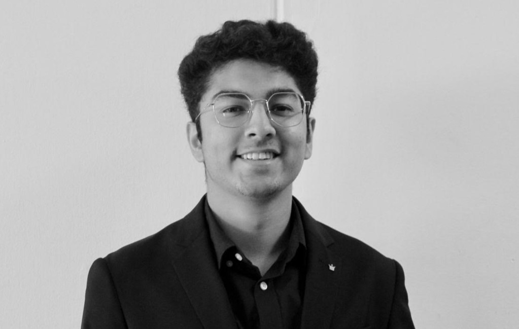 Apple Swift Challenge: Indian student wins big at global Swift app ...