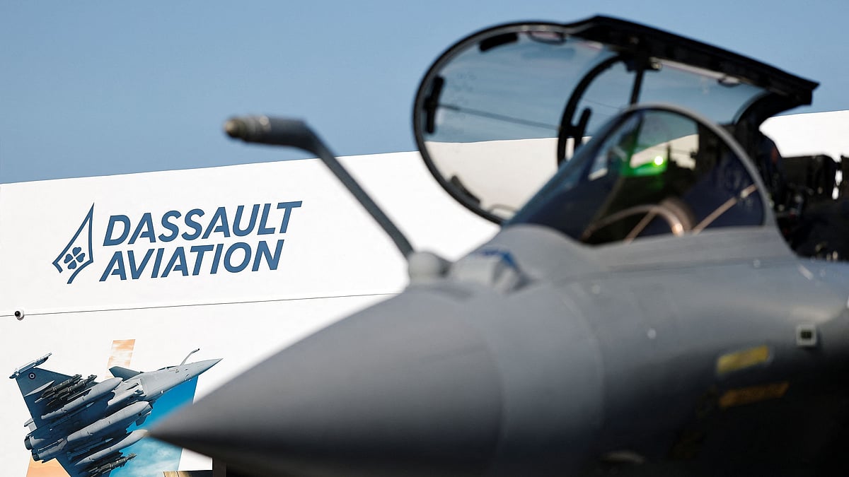 Make-in-India Aviation: Dassault, Reliance to Build Falcon 2000 Jets in ...