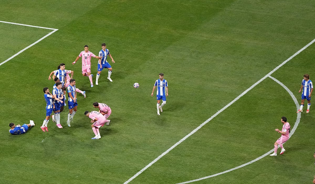 Messi Free Kick Goal: Lionel Messi Lifts Inter Miami Past Porto with ...