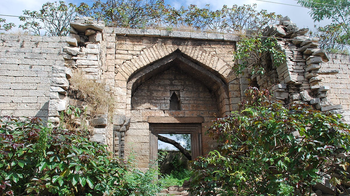 Deccan Fort Legacy: Shahabad Fort in Kalaburagi Stands Tall in Stone