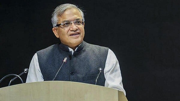 Election Law 2023: CEC, ECs Immune from Legal Action, Removal Only via ...