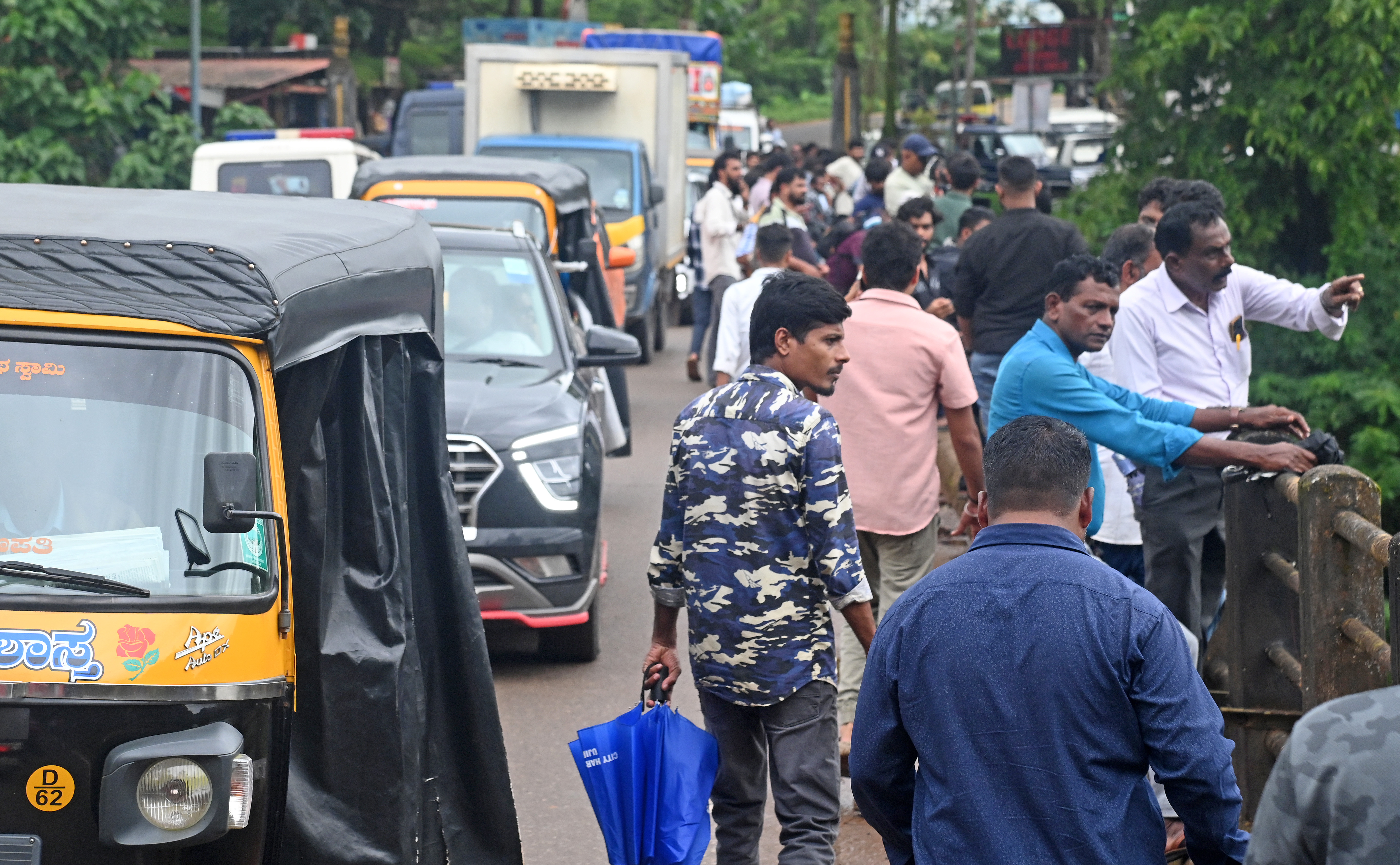 Dharmasthala Case News: PAN and Debit Cards Found at Alleged Mass ...