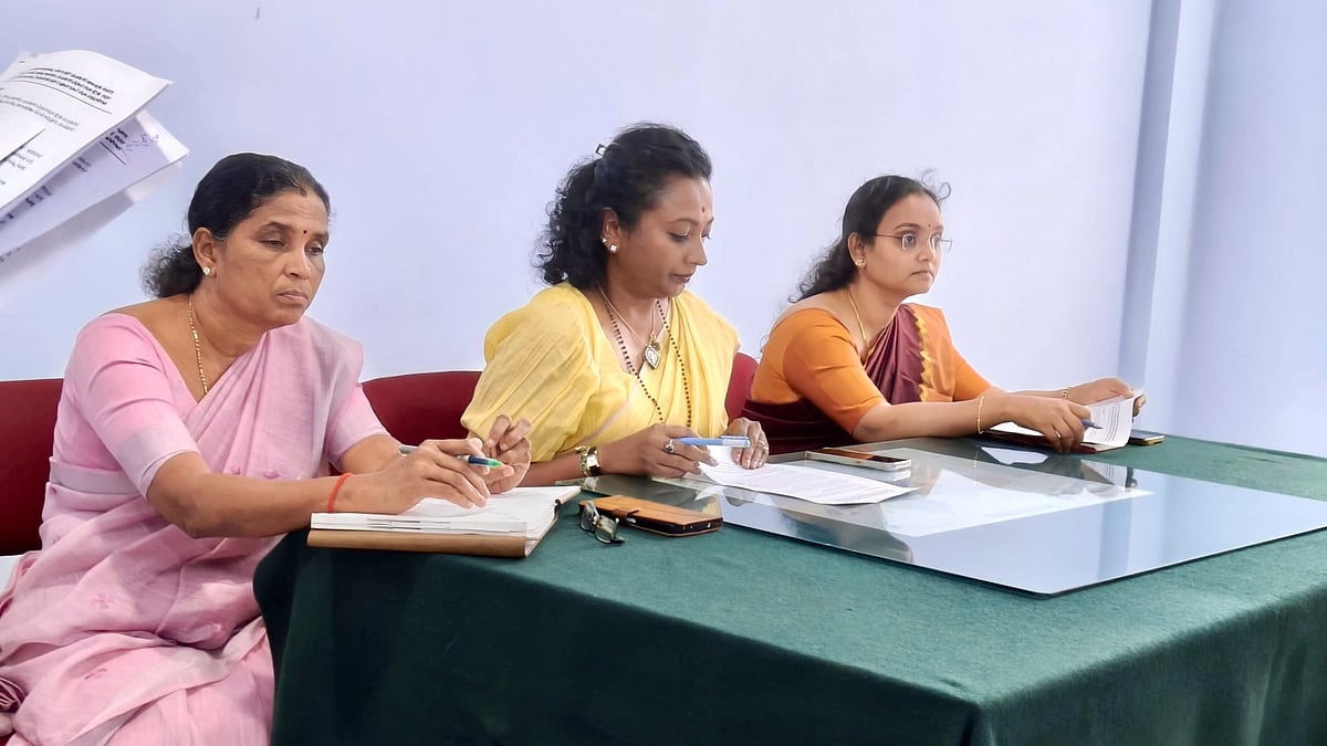 Nayana Motamma Elections News: Mudigere MLA Nayana Motamma Hints at ...