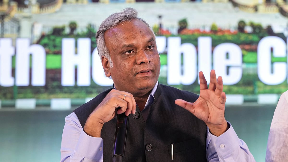 Karnataka Startups: IT/BT Dept Launches 11 New Business Incubators to ...