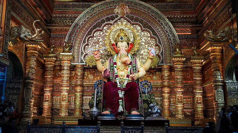 Lalbaugcha Raja 2025 first look sets the tone for Ganeshotsav in Mumbai