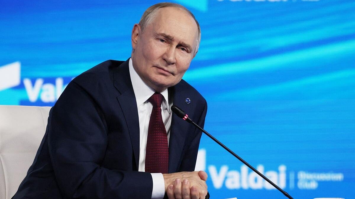 Vladimir Putin says Russia has captured nearly 5,000 square km in ...