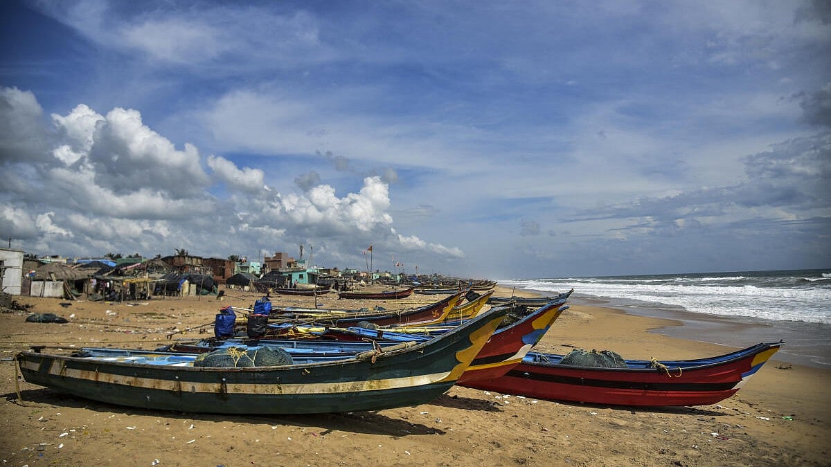 Cyclone Montha Alert: Andhra Schools Closed, Shelters Open