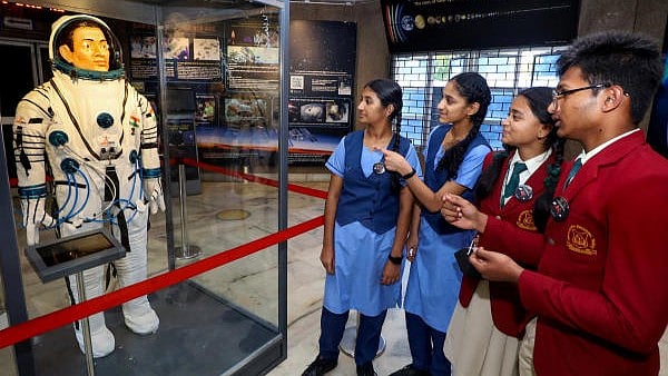 Bengaluru: Planetarium screens launch of India’s heaviest communication ...