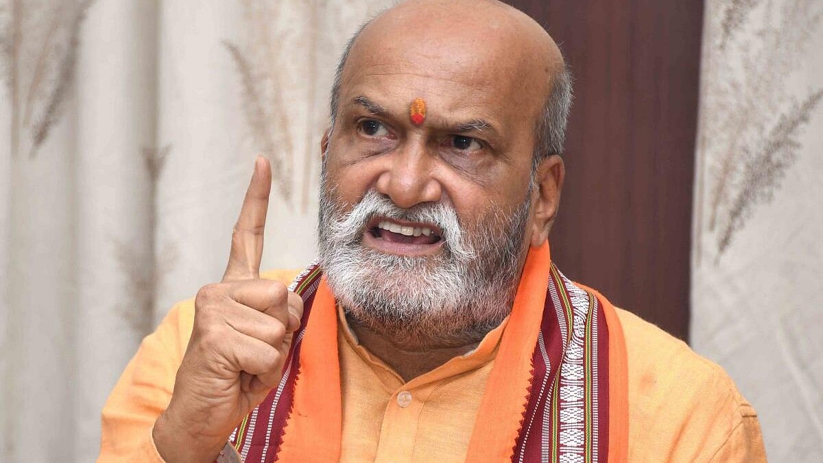 Pramod Muthalik Warns of ‘December 6 Repeat’ Over Datta Peetha Dispute