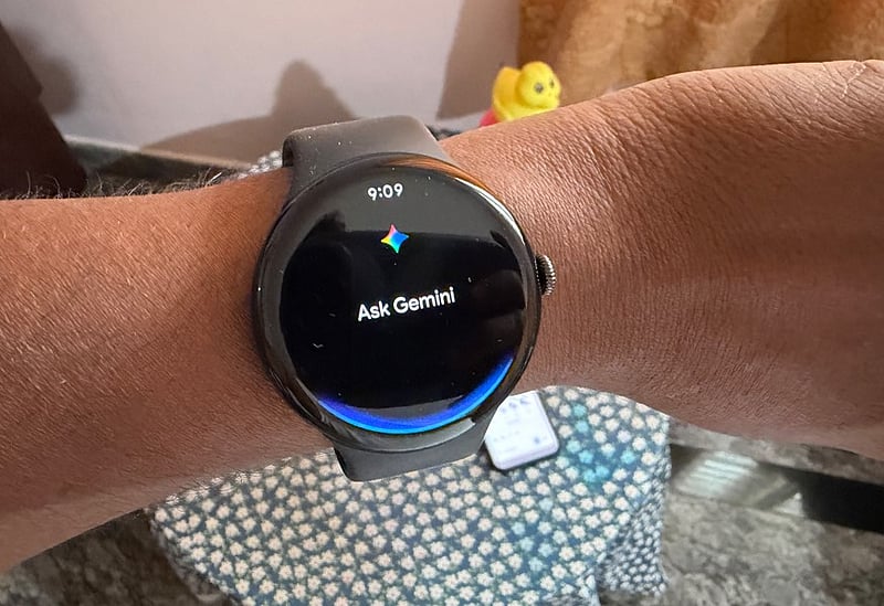 Google Pixel Watch 4 Review: Premium feature-rich smartwatch for ...