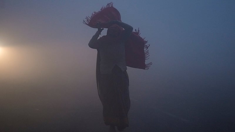 Dense Fog Engulfs Delhi-NCR, Visibility Drops, Orange Alert Issued