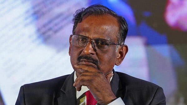 ISRO Chairman Visits Tirupati Ahead of PSLV-C62 Launch