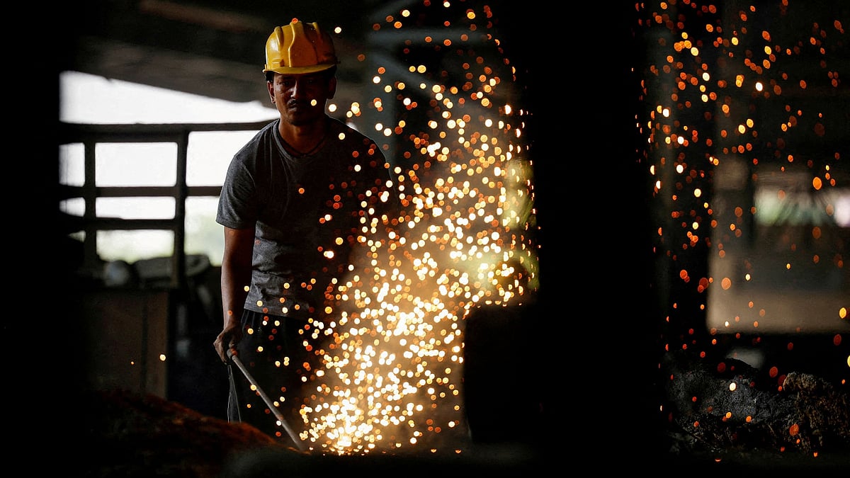 Core sector growth rises to 4-month high in December