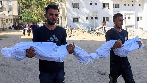 Israeli Fire Gaza: Three Palestinians Killed, US Talks