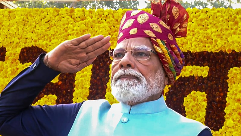 R-Day 2026: PM Modi Wows in Rajasthani Safa at Republic Day