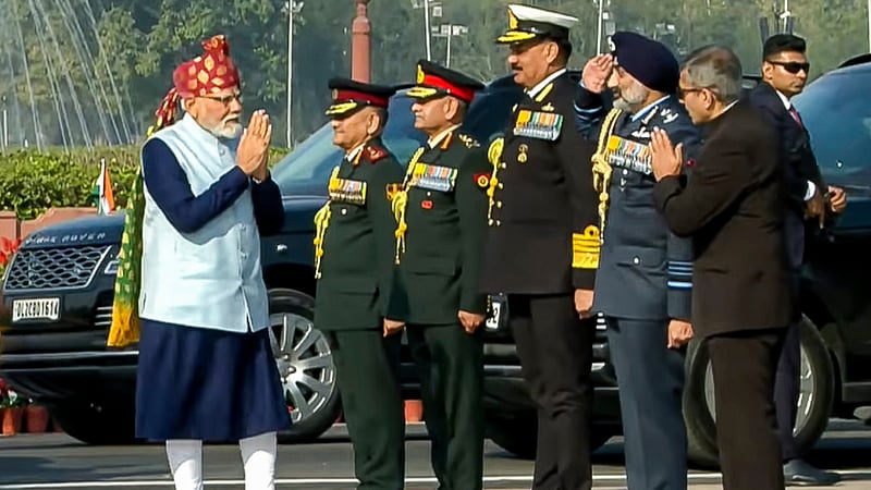R-Day 2026: PM Modi Wows in Rajasthani Safa at Republic Day