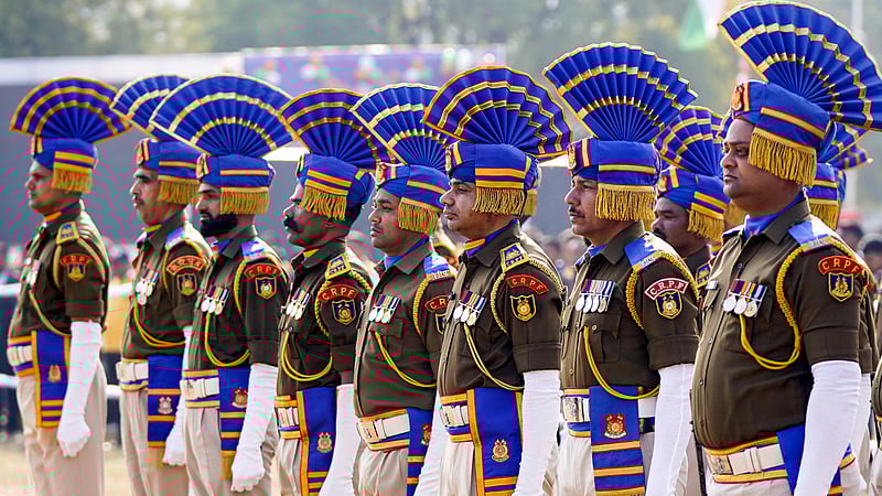 Republic Day 2026 Parade: Stunning Images of Perfect Symmetry