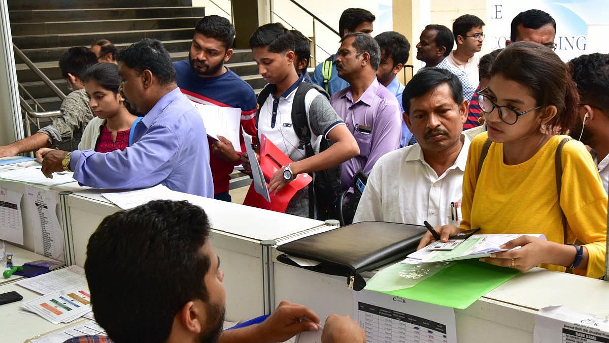COMEDK UGET 2026 Today: Exam Rules and Reporting Time