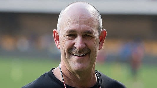 IPL 2026: RCB bid farewell to long-serving physio Evan Speechly after 18yr